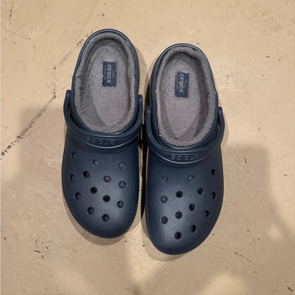 CROCS | Shoes | Mens Fuzzy Lined Crocs | Poshmark